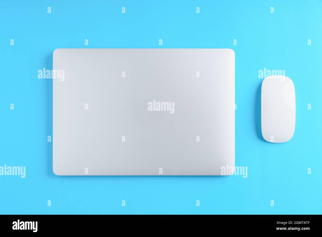 Overhead view blue table laptop hi-res stock photography and images - Alamy