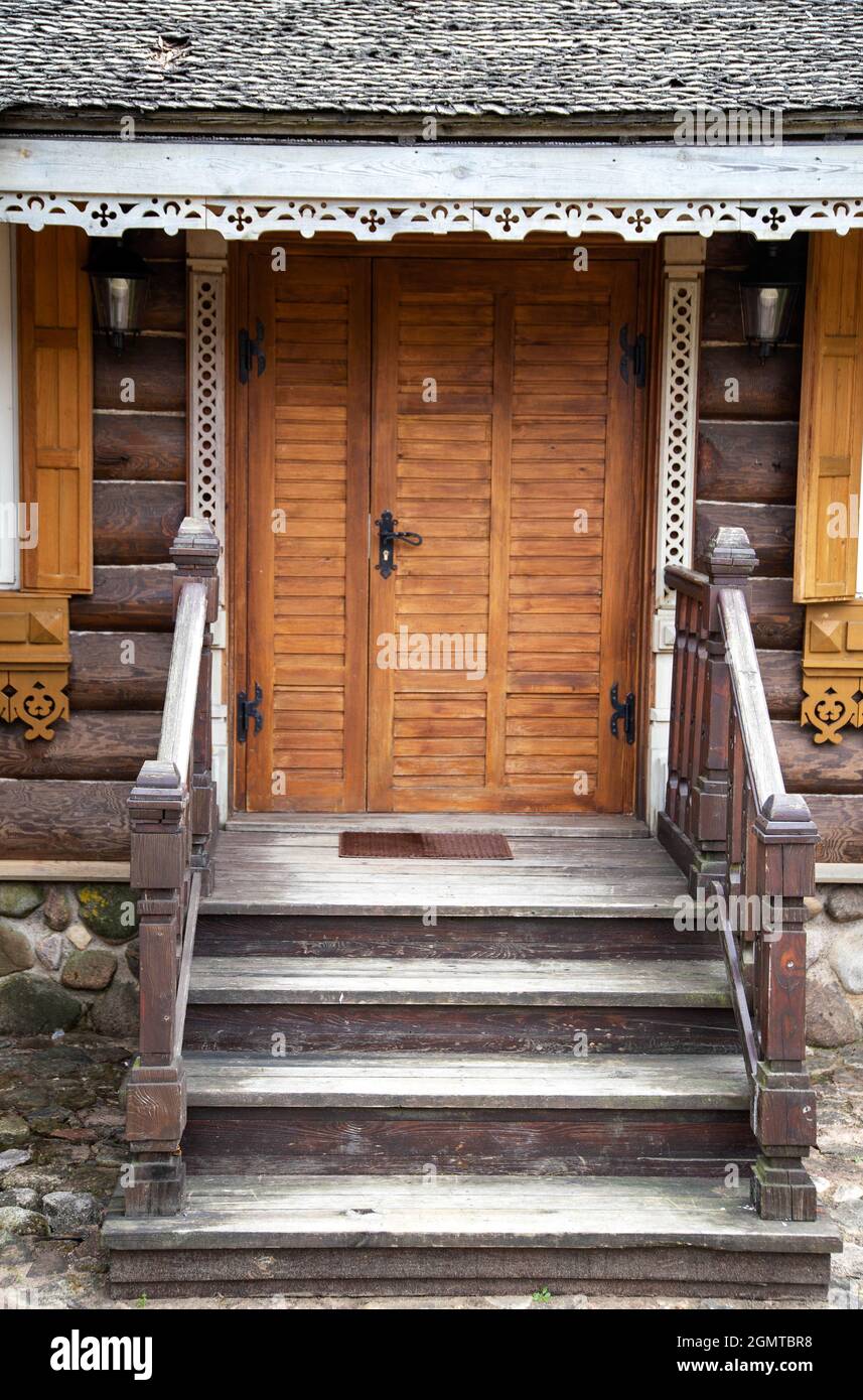 Porches Rustic Log Cabin Step Escape To This Stunning Modern Rustic