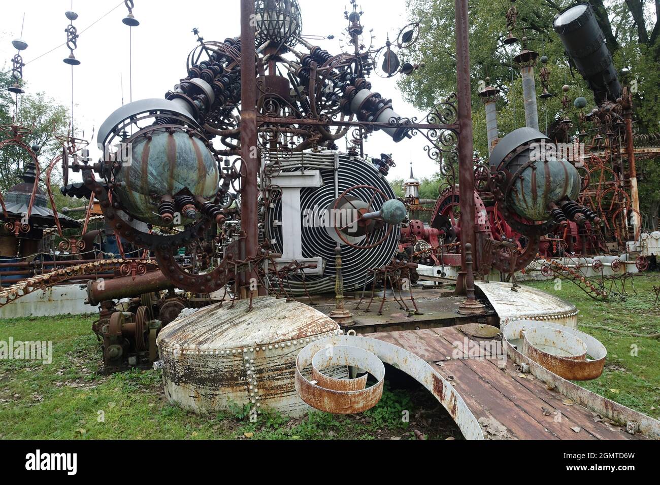 Dr. Evermor's Forevertron Stock Photo - Alamy