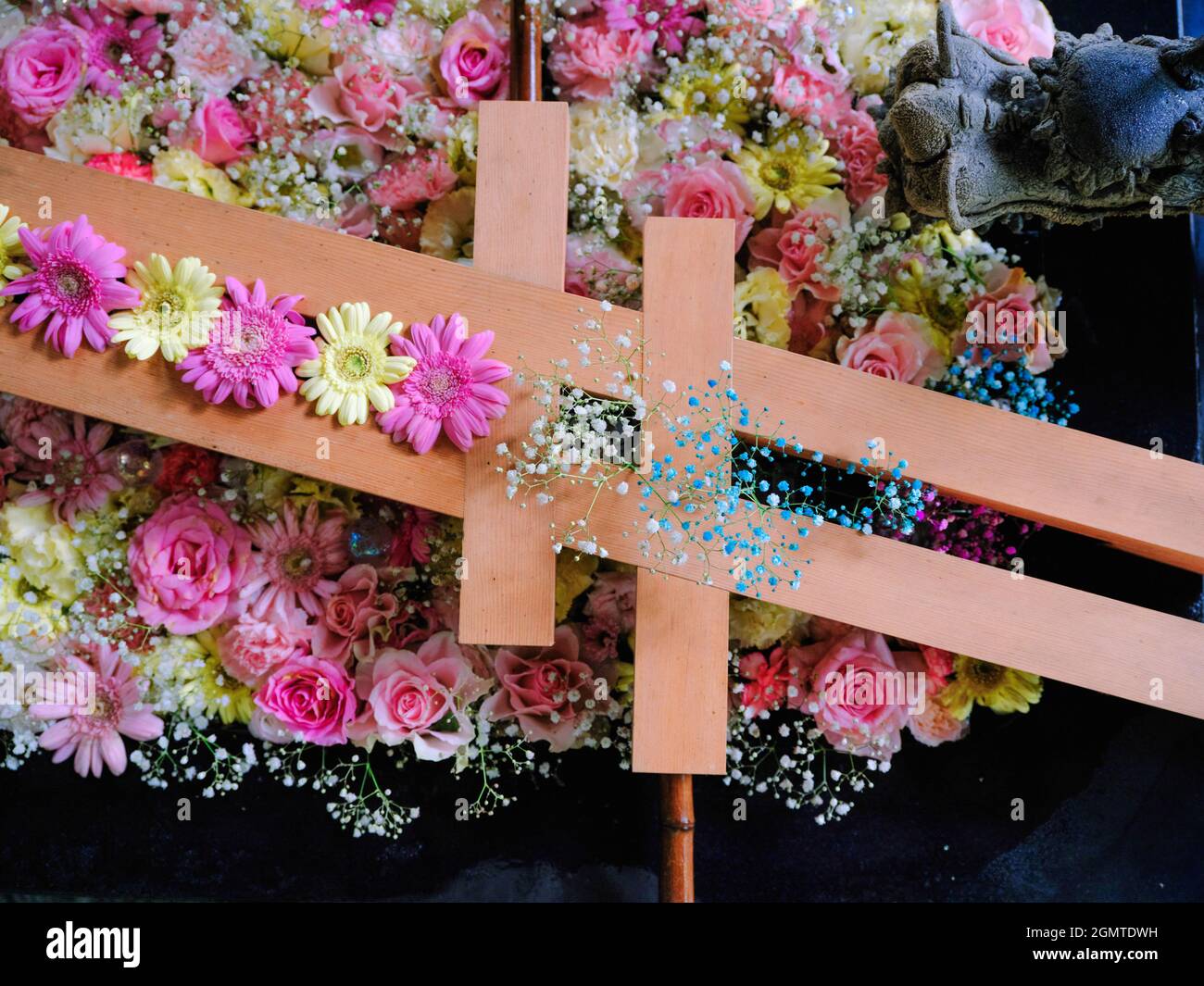 Water Ablution for Purification Filled by Flowers Stock Photo - Alamy