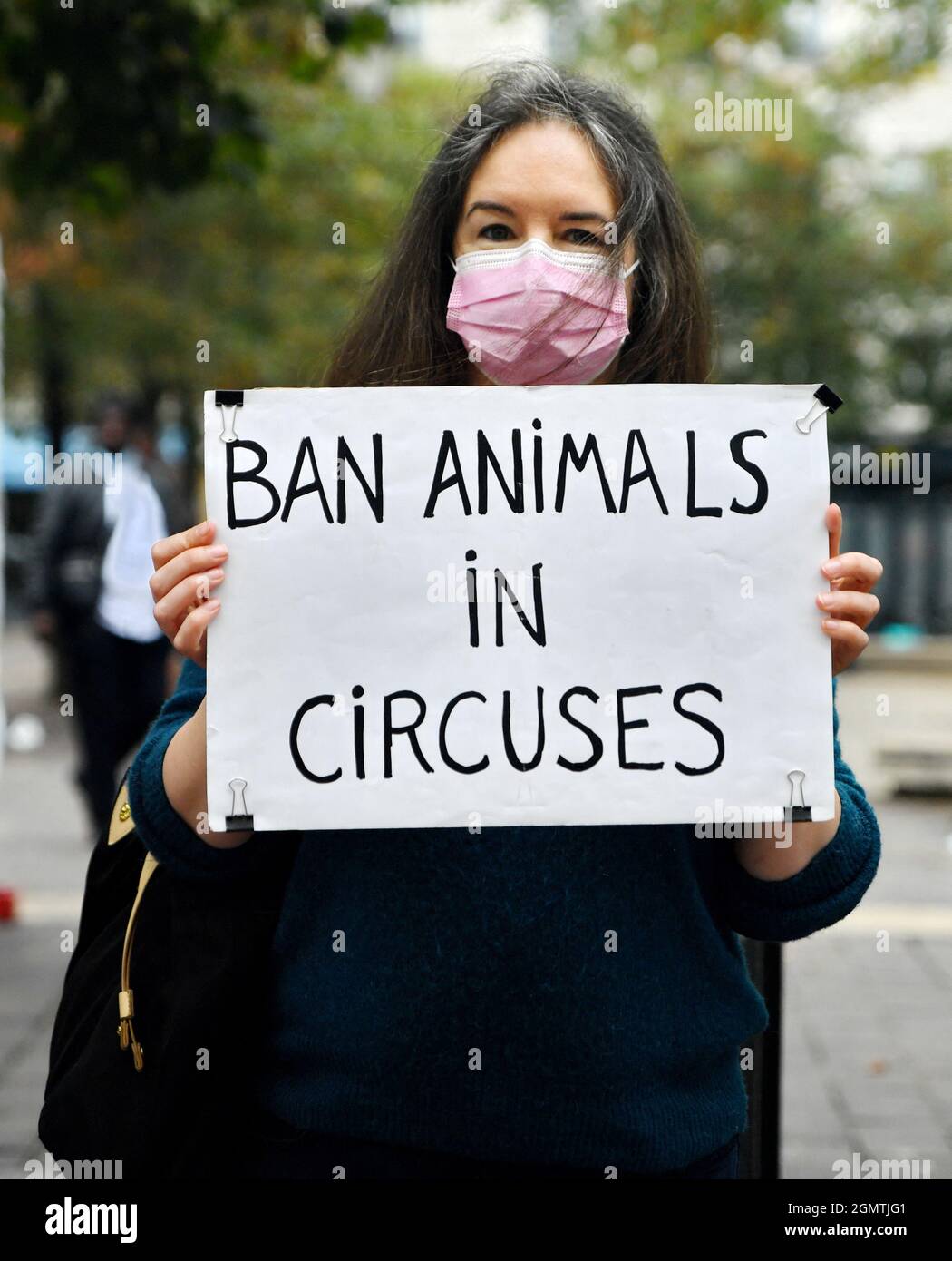 Rally against animals in circuses the day before the Senate study of a ...