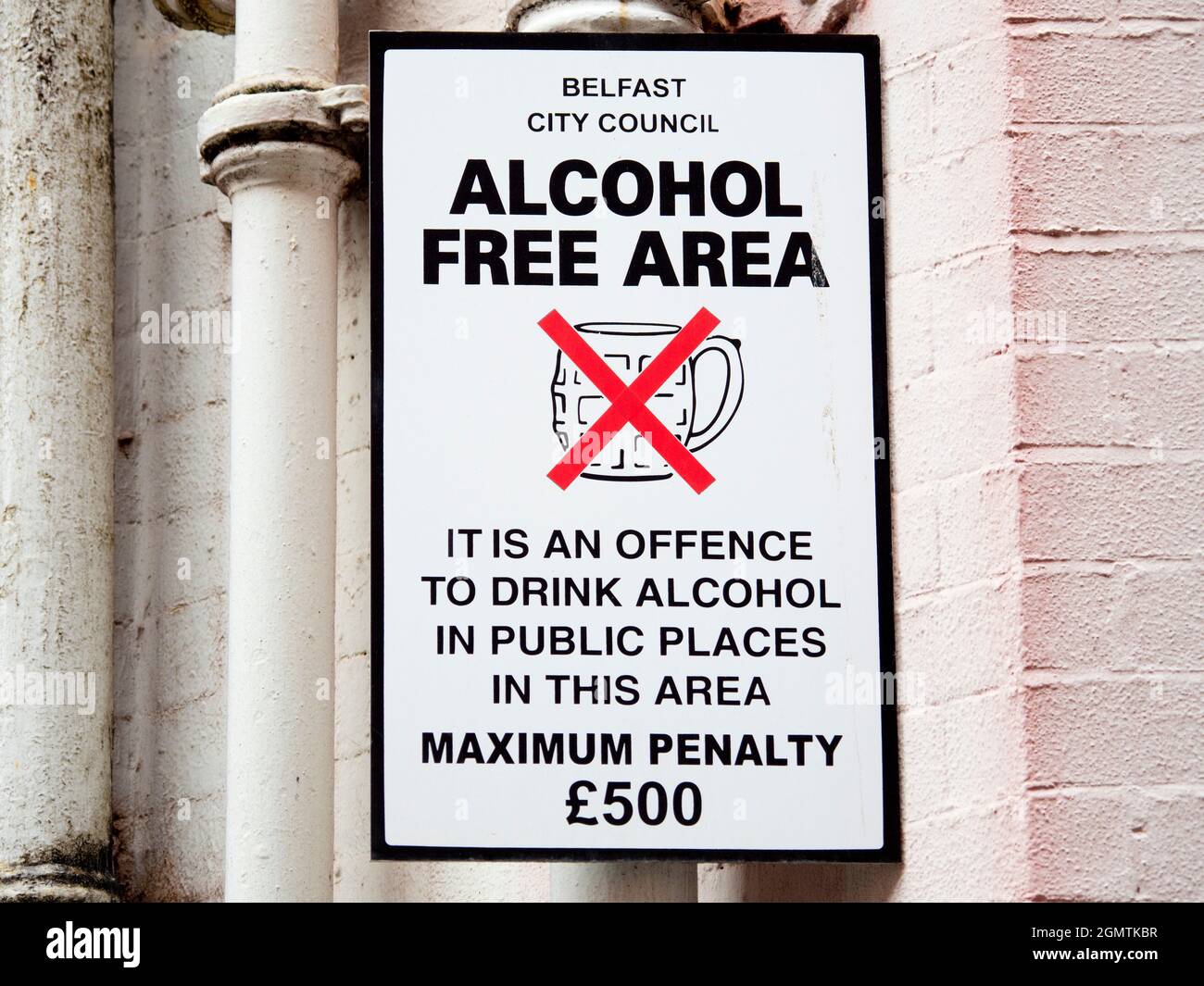 It is well known that Irish folk of all stripes are fond of a wee drink ...