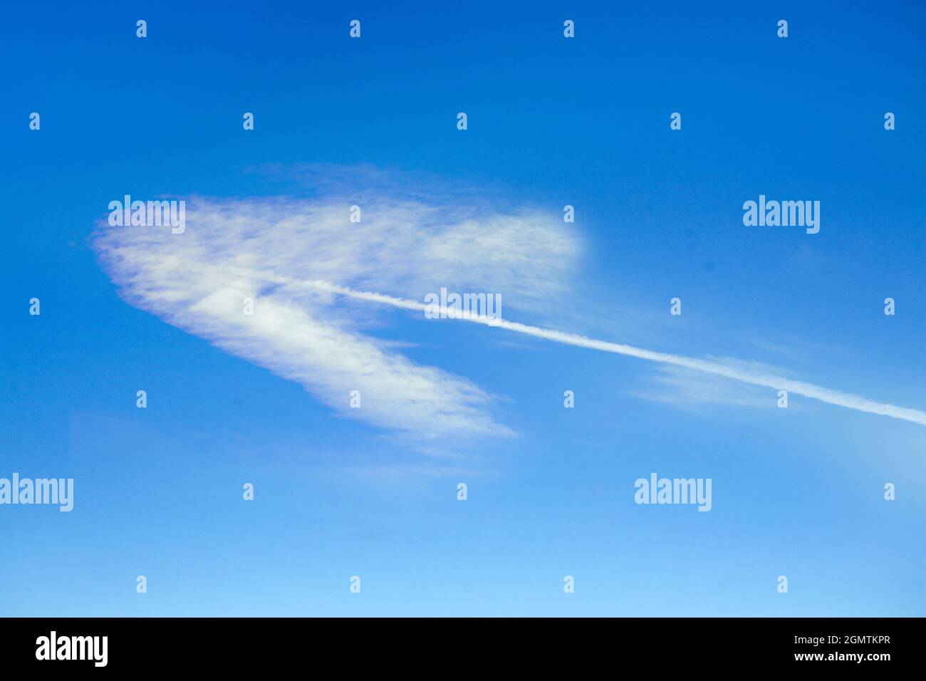 Giant arrow hi-res stock photography and images - Alamy