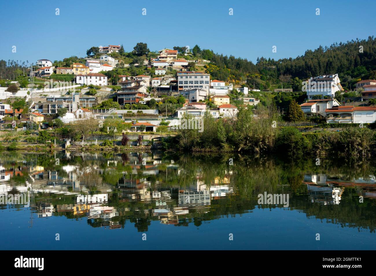 The scenic Douro Valley, which runs from the Atlantic coast at Porto ...