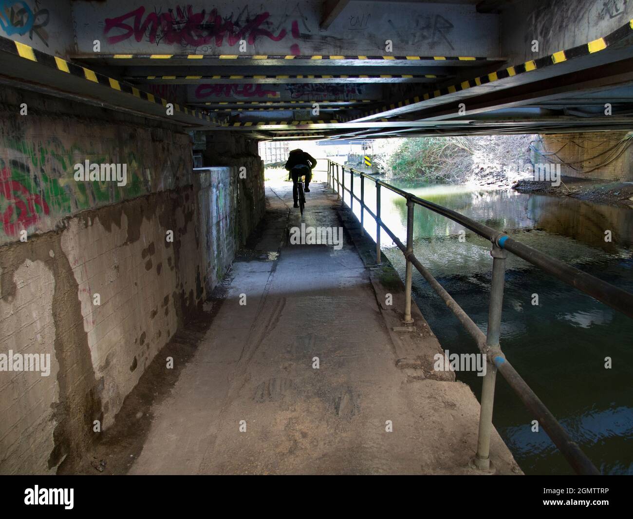 One of the hidden places of Oxford, England. Even after decades of ...