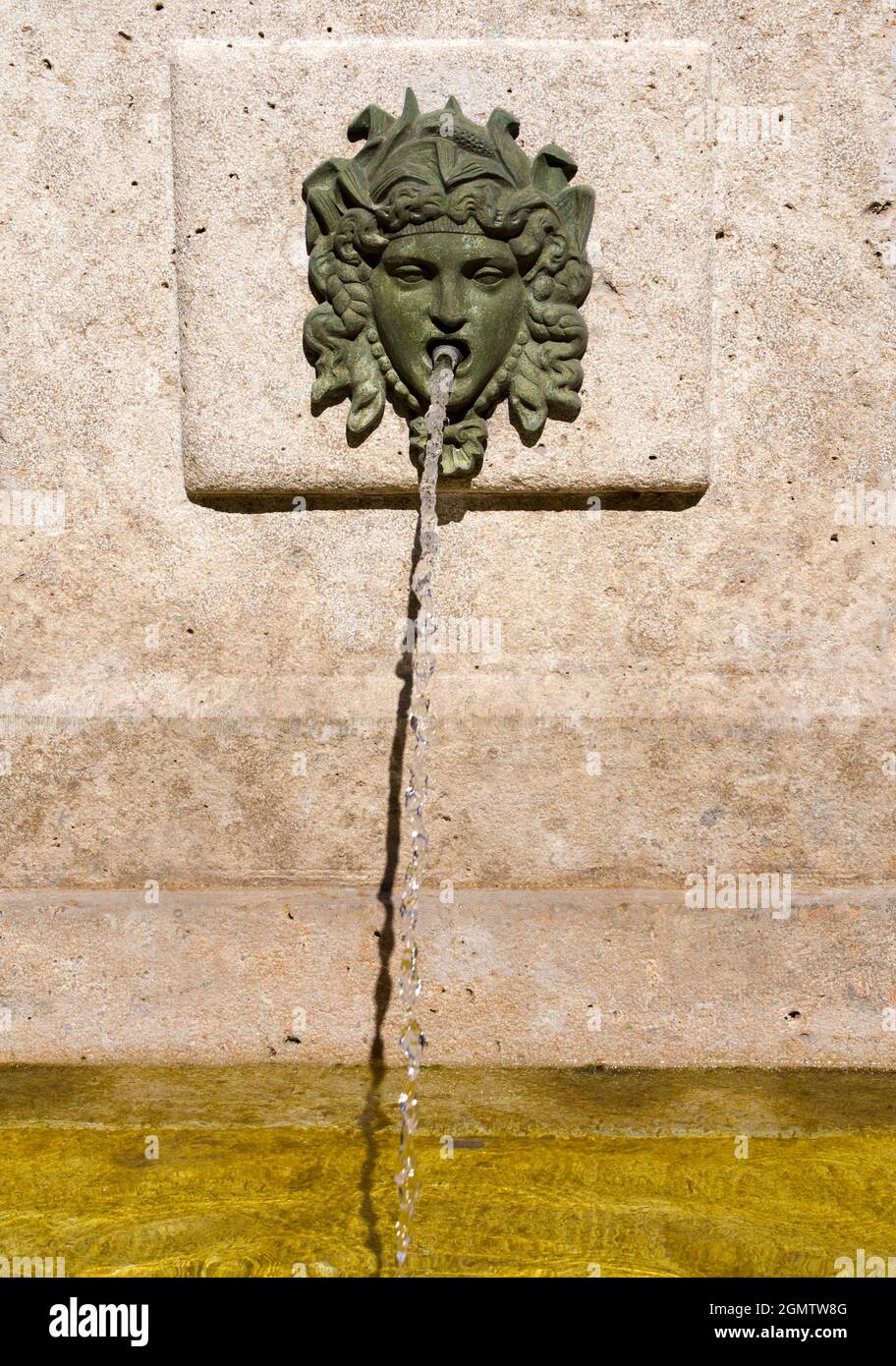 Decorative water spout hi-res stock photography and images - Alamy