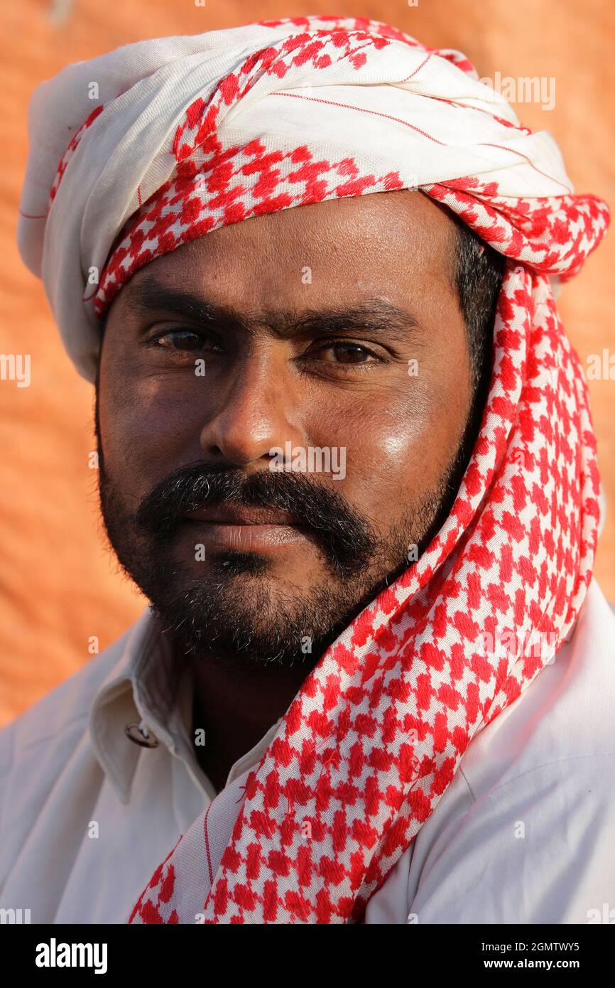 Mustache man middle east hi-res stock photography and images - Alamy