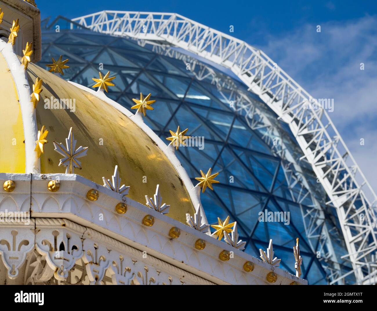 Modern belfast architecture hi-res stock photography and images - Alamy