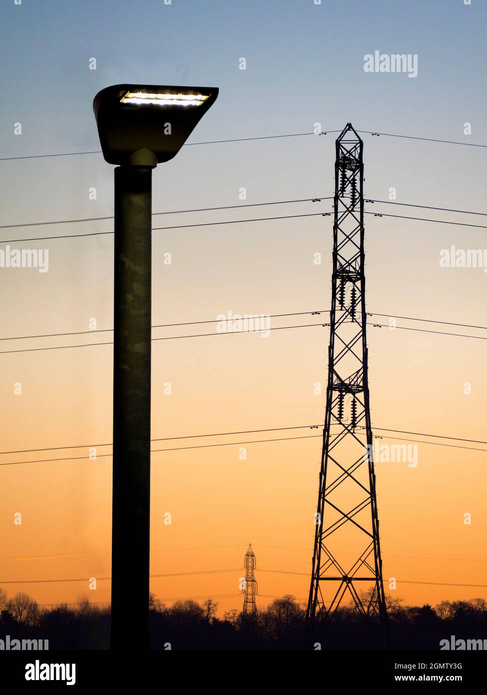 H shapes hi-res stock photography and images - Alamy