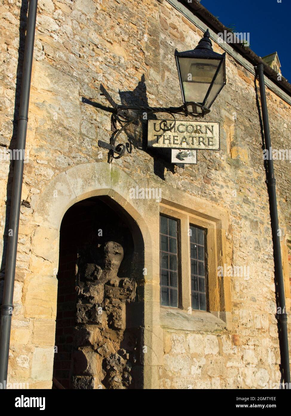 Medieval adaptations hi-res stock photography and images - Alamy