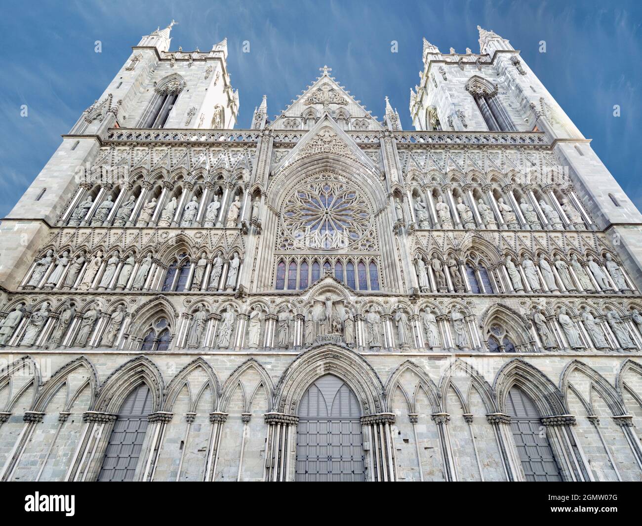 Trondheim is a city and municipality in S¿r-Tr¿ndelag county on the ...