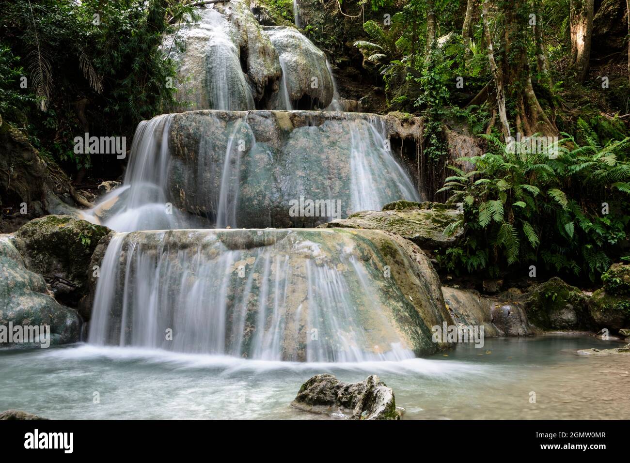 Oehala waterfall hi-res stock photography and images - Alamy