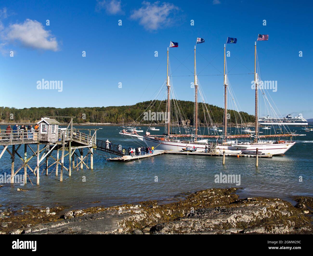 Old fashioned seaside resort hi-res stock photography and images - Alamy