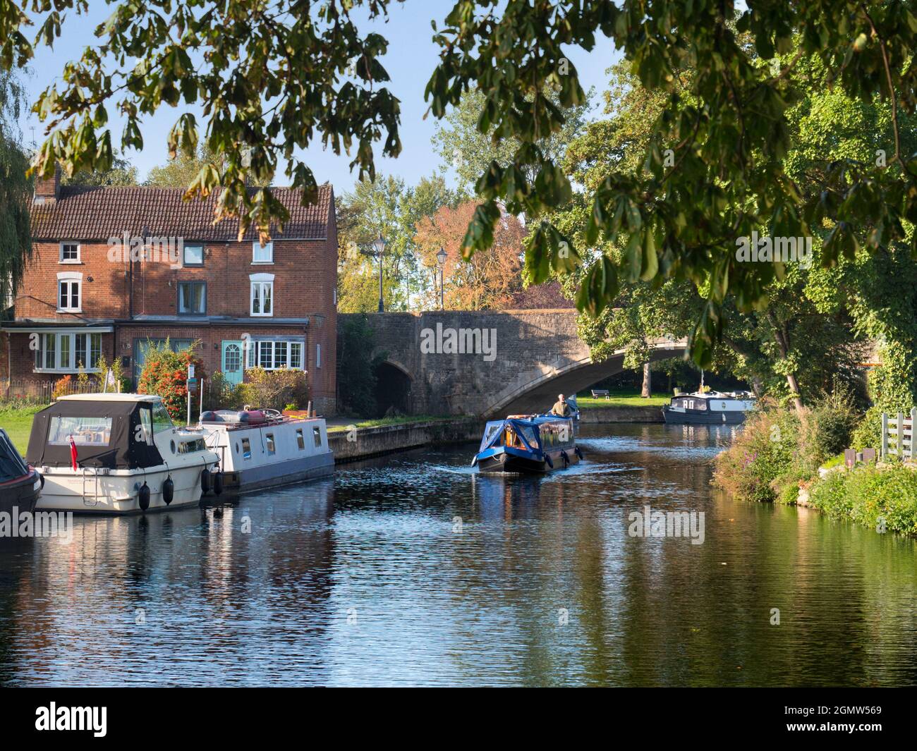 Abingdon, England - 13 September 2020; one man, captaining and steering ...