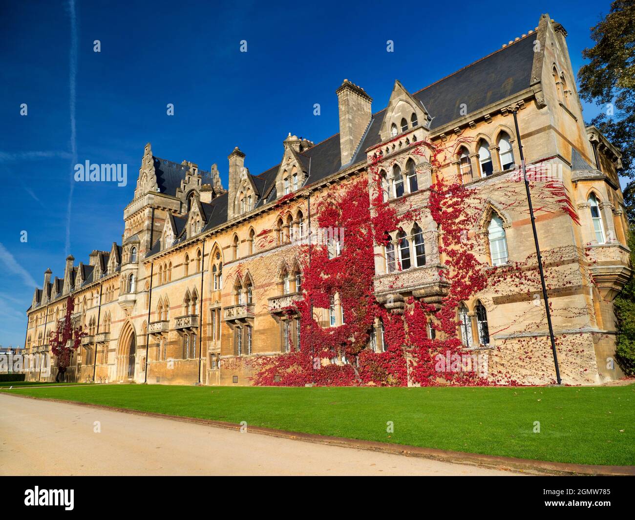 Founded in 1525 by Thomas Wolsey, Lord Chancellor of England, Christ ...