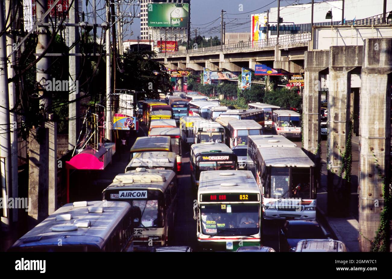 Manila street gridlock hi-res stock photography and images - Alamy