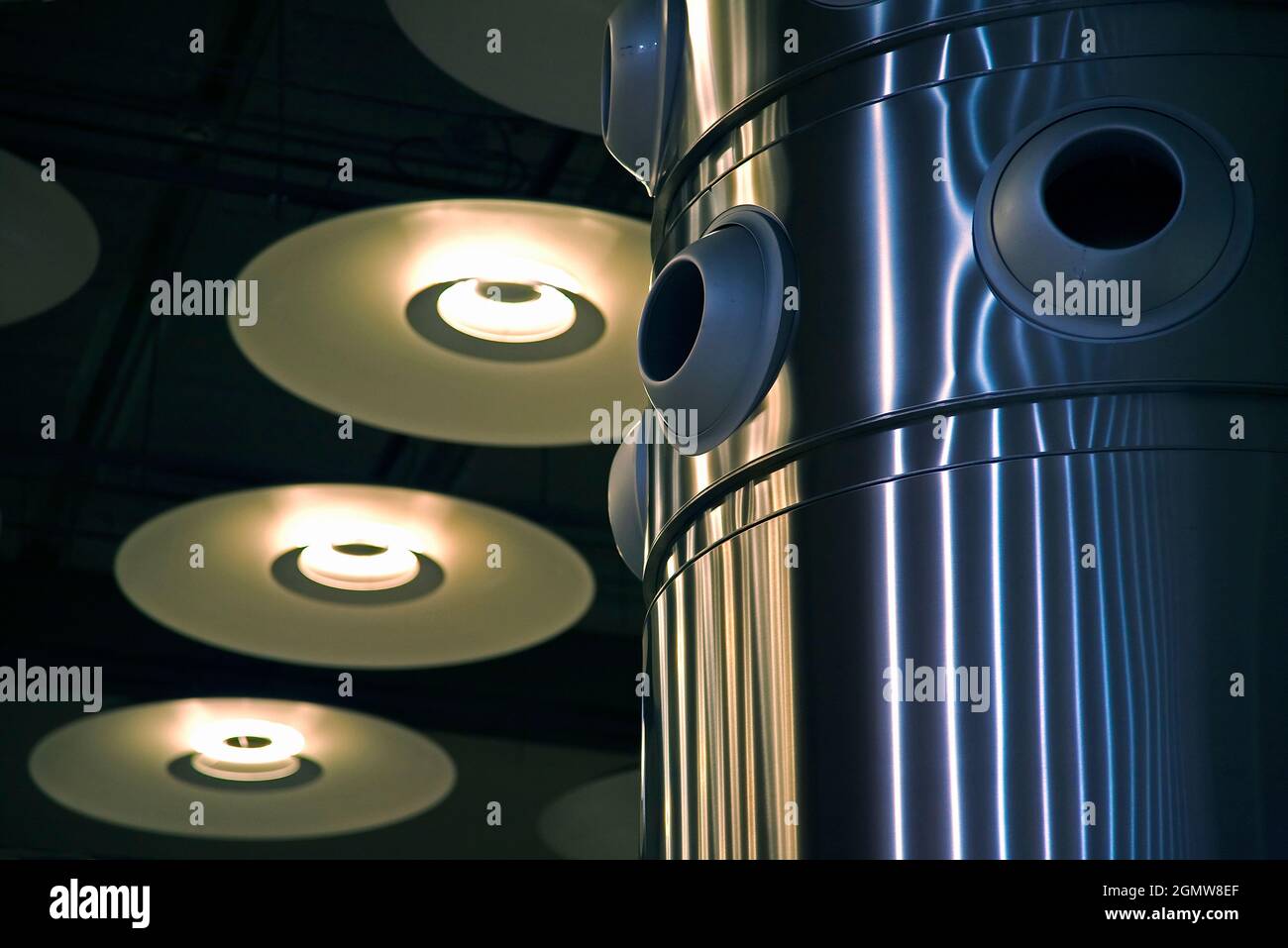 Steel duct air conditioning hi-res stock photography and images - Alamy