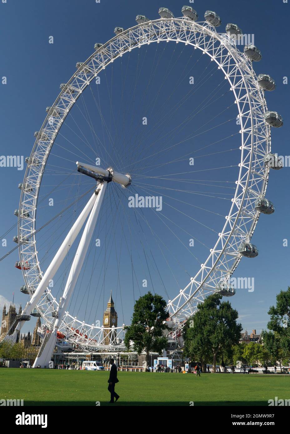 The London Eye is a giant Ferris wheel on the South Bank of the River ...