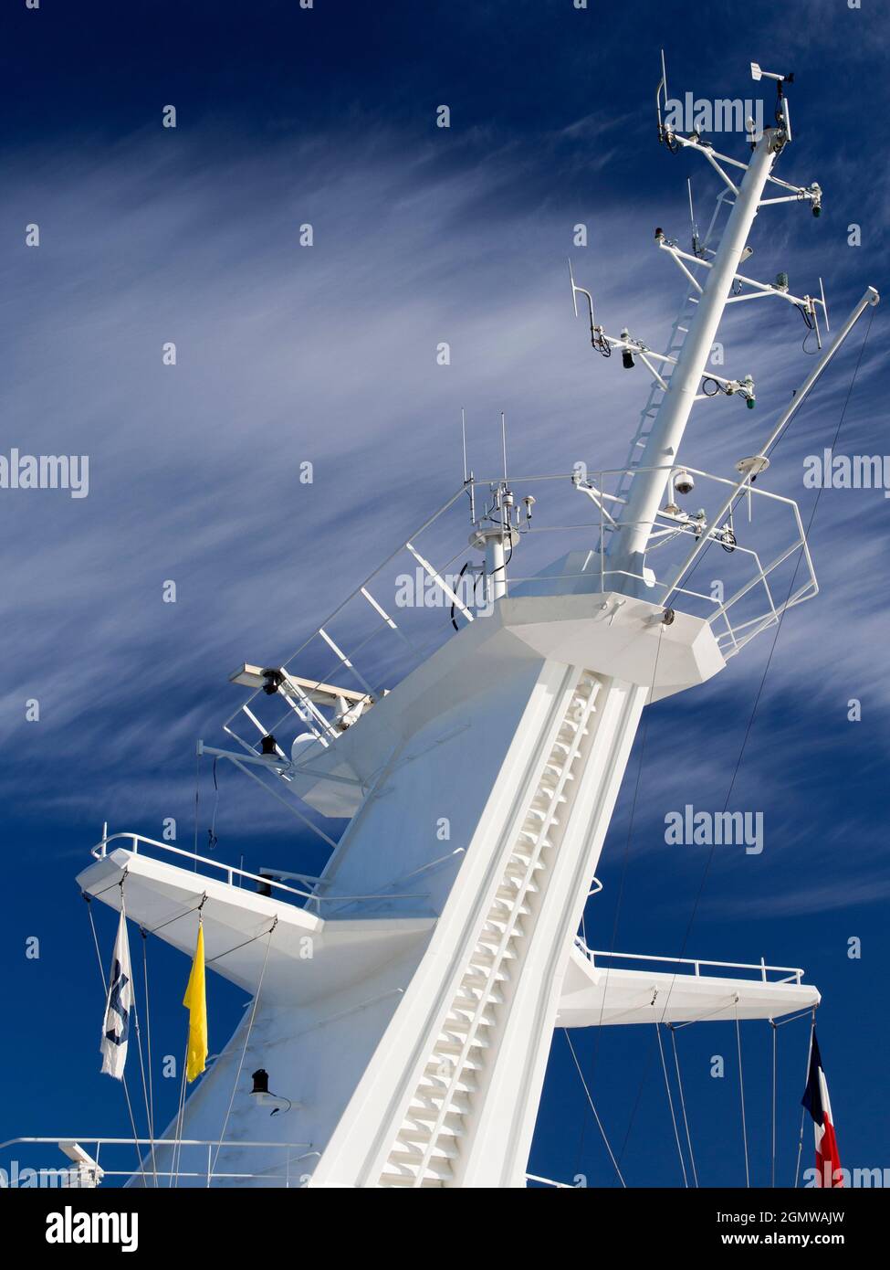 White sonic vision hi-res stock photography and images - Alamy