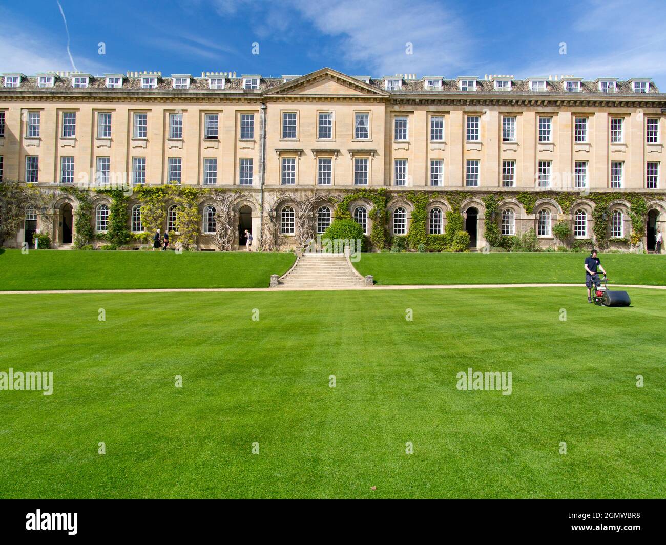 Worcester College was founded in 1714 by Sir Thomas Cookes, a ...