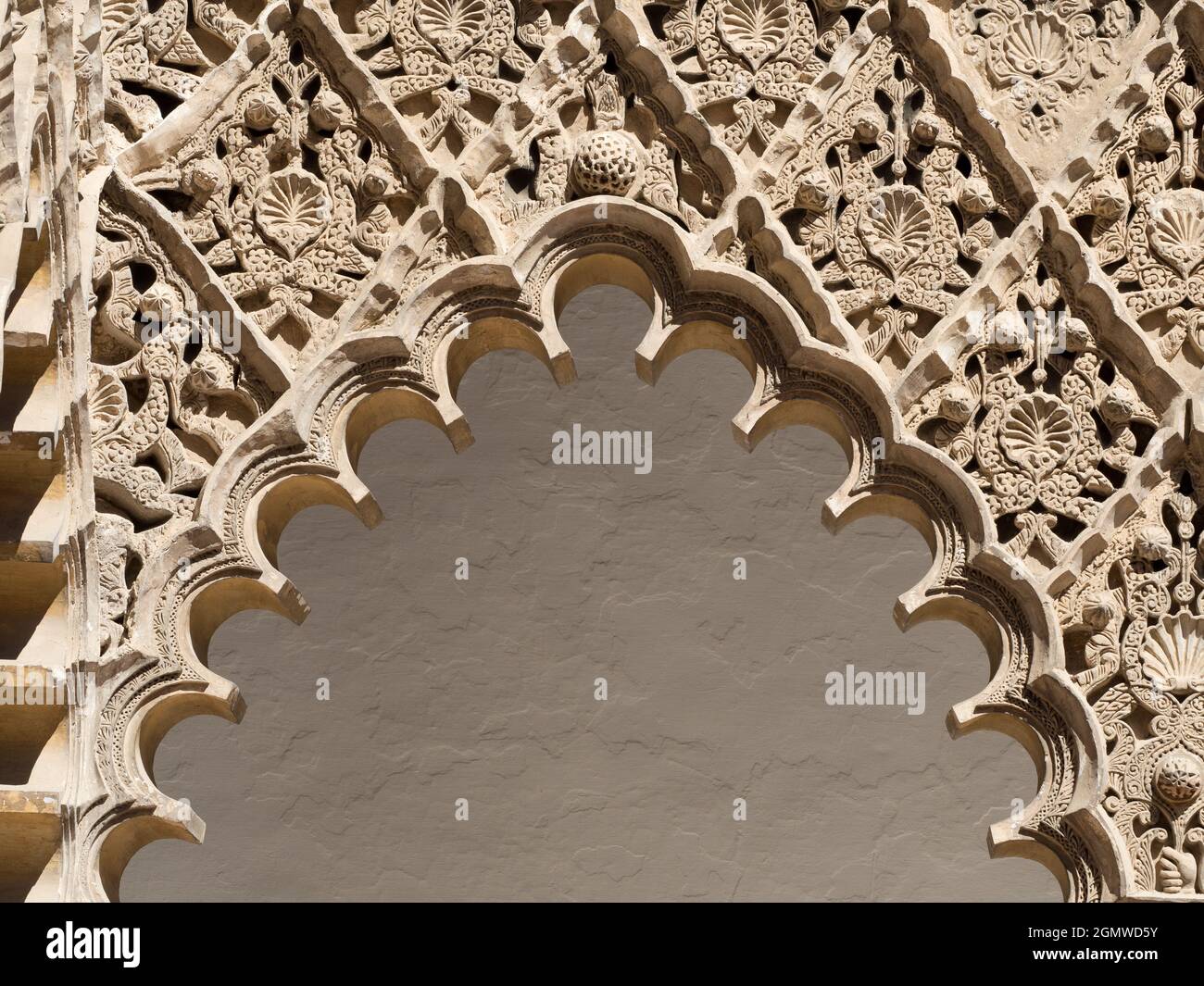 Alcazar seville palace moorish hi-res stock photography and images - Alamy