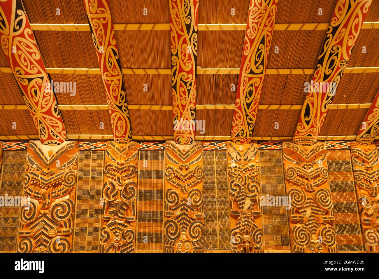 Maori indigenous art symbolism hi-res stock photography and images - Alamy