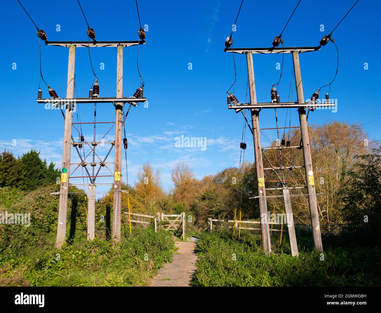 T pylon hi-res stock photography and images - Alamy