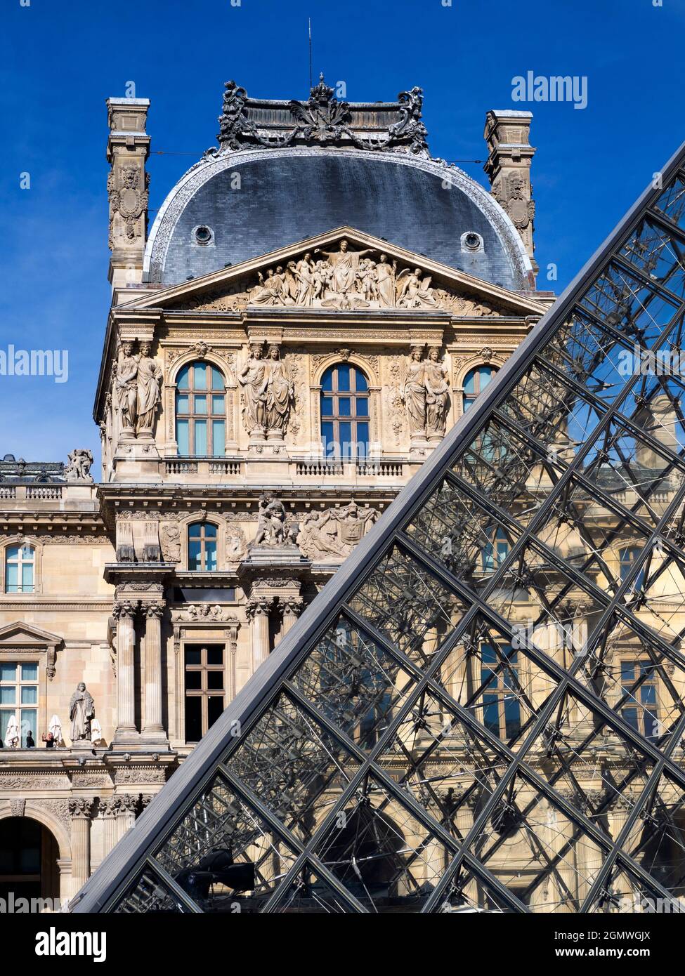 Paris, France - 19 September 2018 The Louvre of Paris, or the Mus e du Louvre, to give it its ...