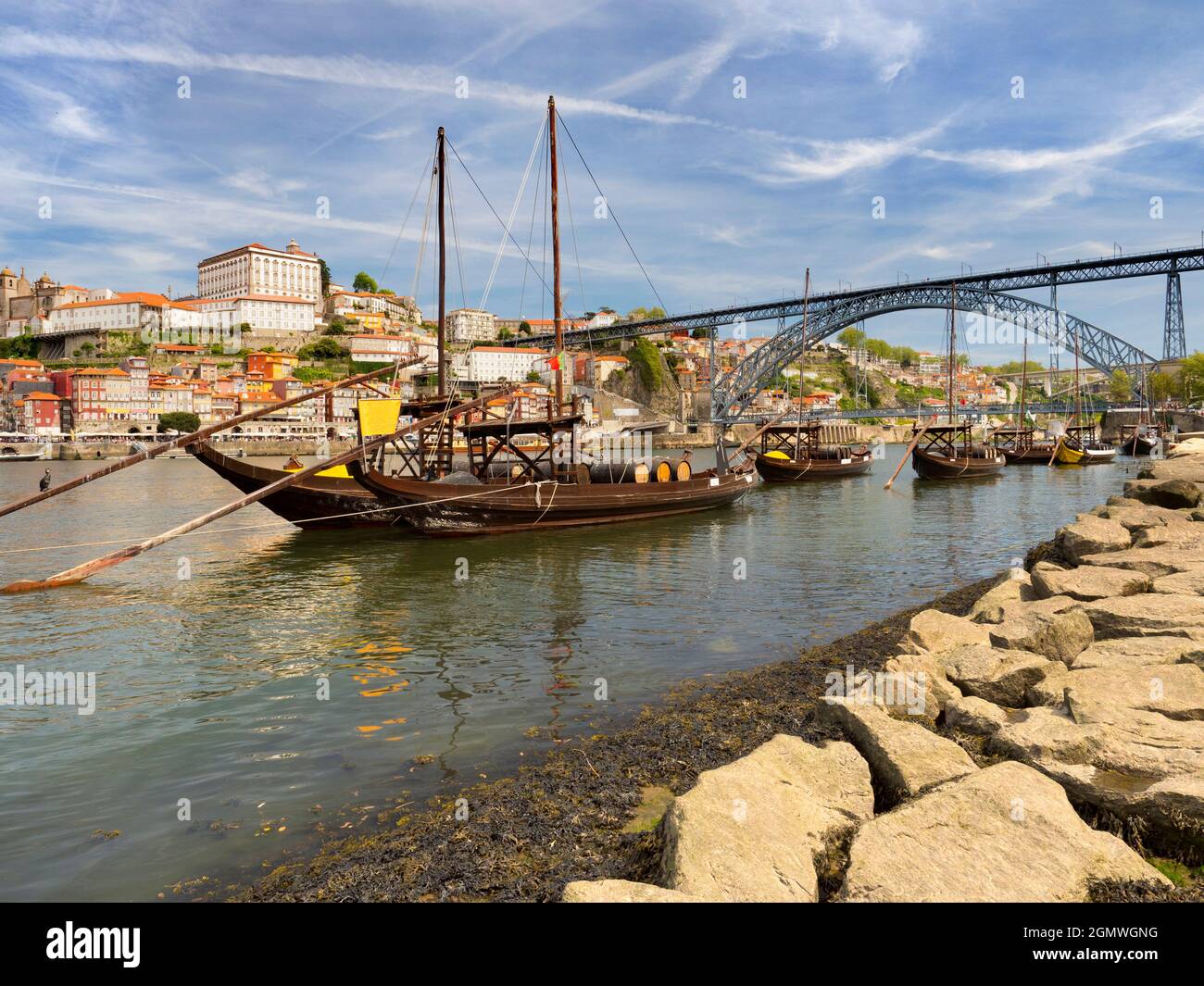 Douro estuary hi-res stock photography and images - Alamy