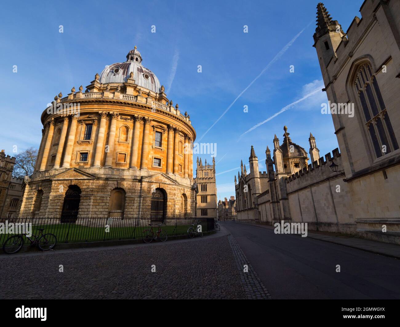Radcliffe Square lies at the heart of historic Oxford. Centre-stage is ...