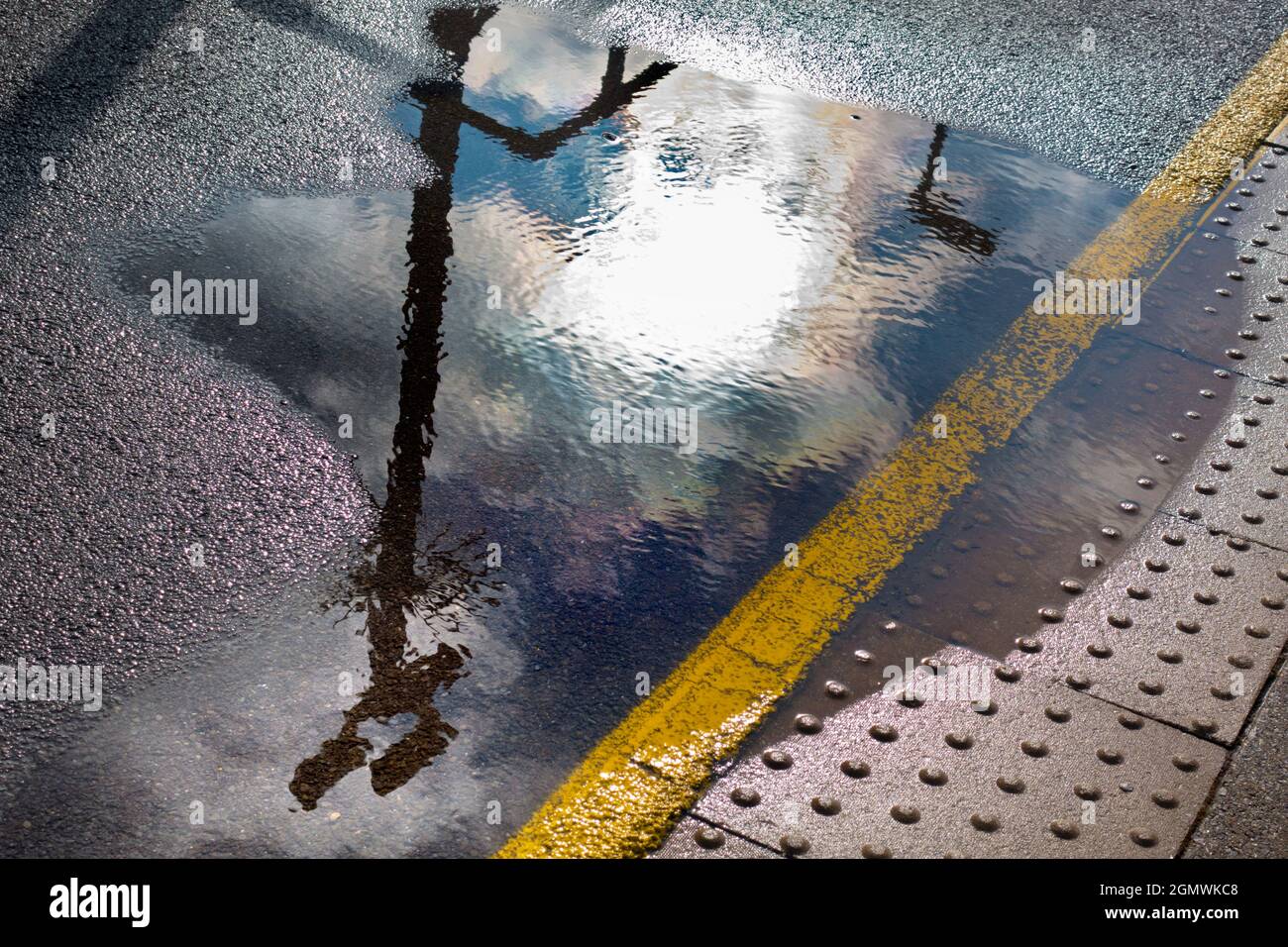 Radley train station hi-res stock photography and images - Alamy