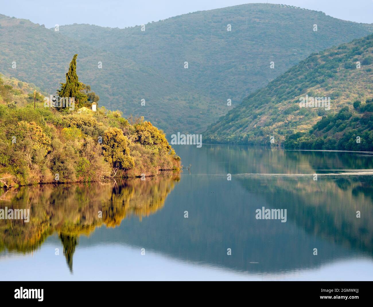 The scenic Douro Valley, which runs from the Atlantic coast at Porto ...