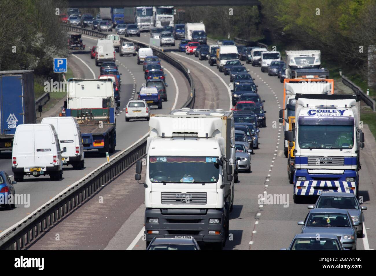 Oxford, England - 2010; Heavy traffic on the A34 highway just outside ...