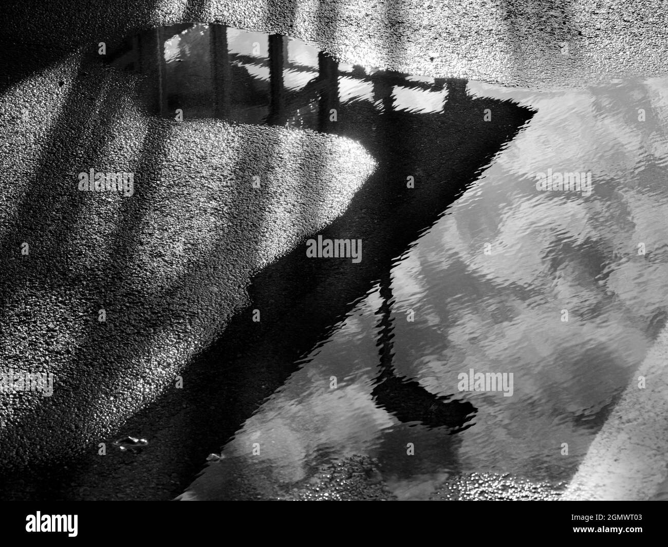 Radley Village, Oxfordshire, England - 15 November 2020; No people in ...