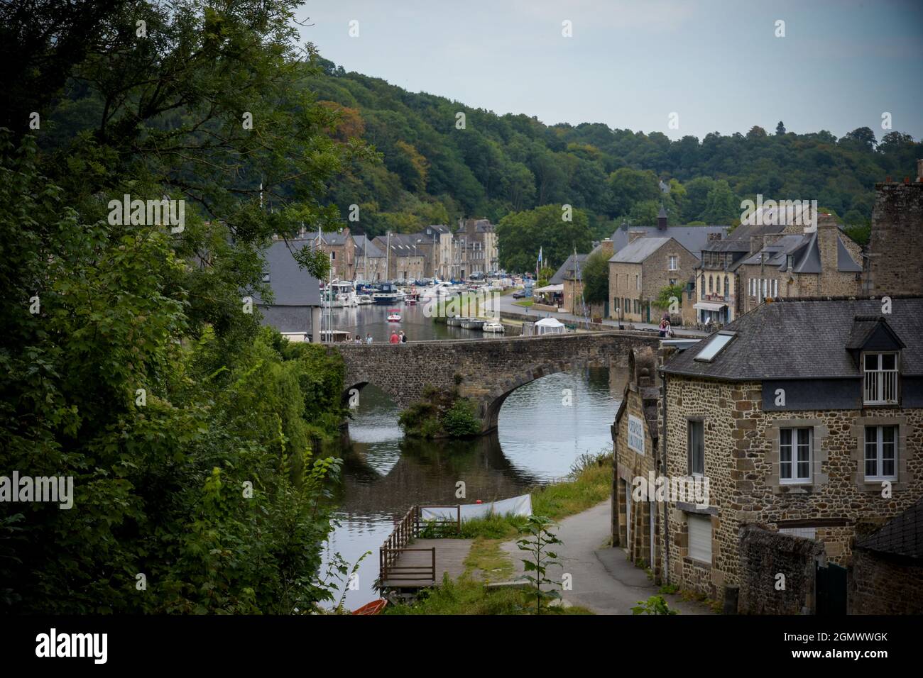Dinan viaduct hi-res stock photography and images - Alamy