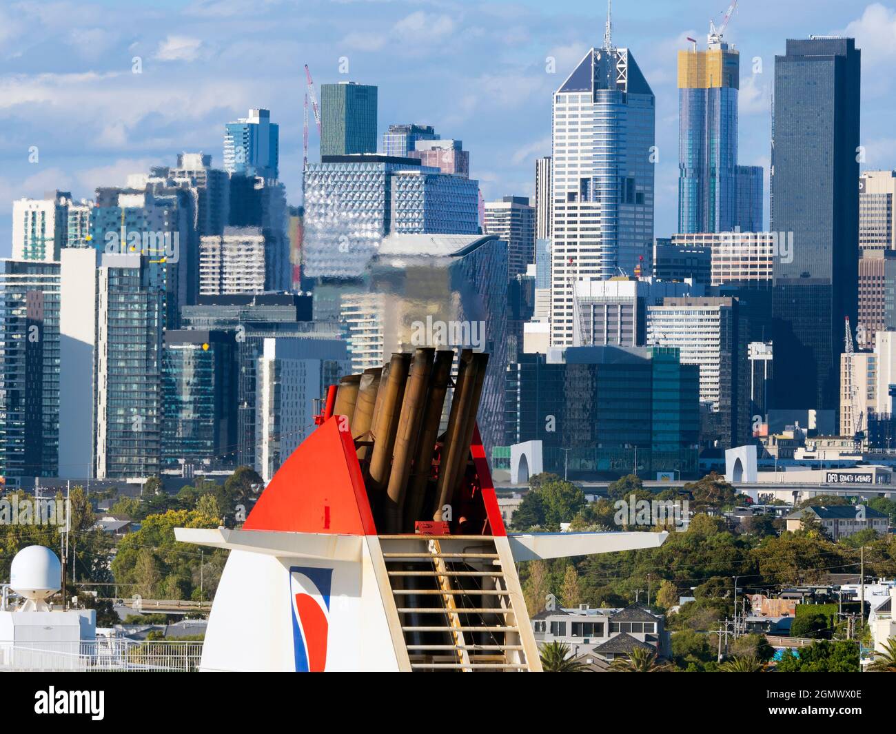 Melbourne modern architecture hi-res stock photography and images - Alamy