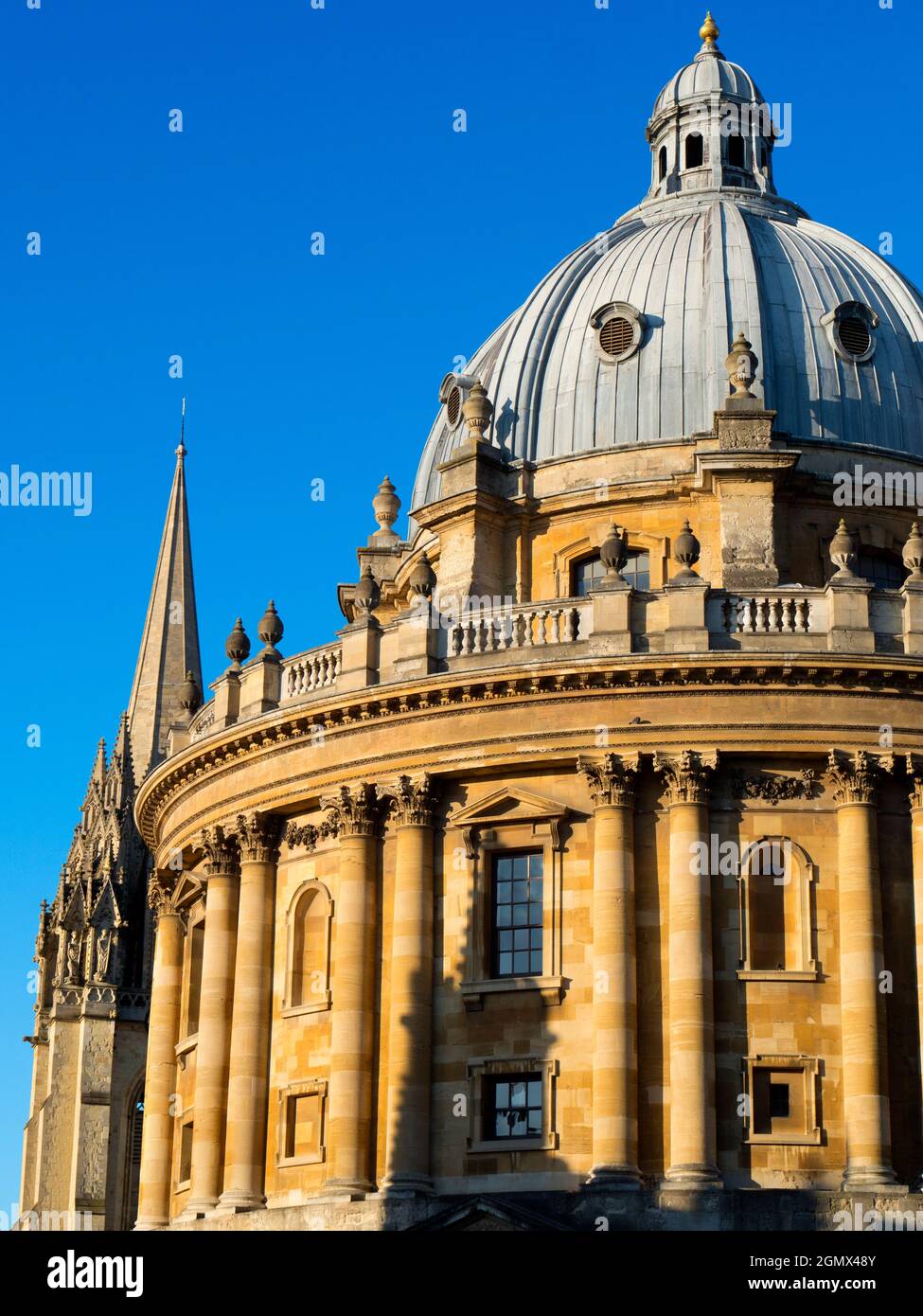 Radcliffe Square lies at the heart of historic Oxford. Centre-stage is ...
