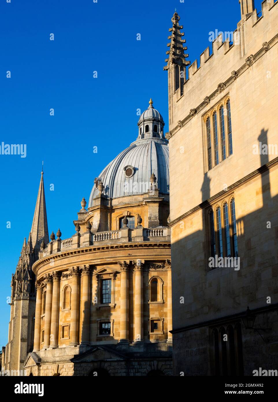Radcliffe Square lies at the heart of historic Oxford. Centre-stage is ...