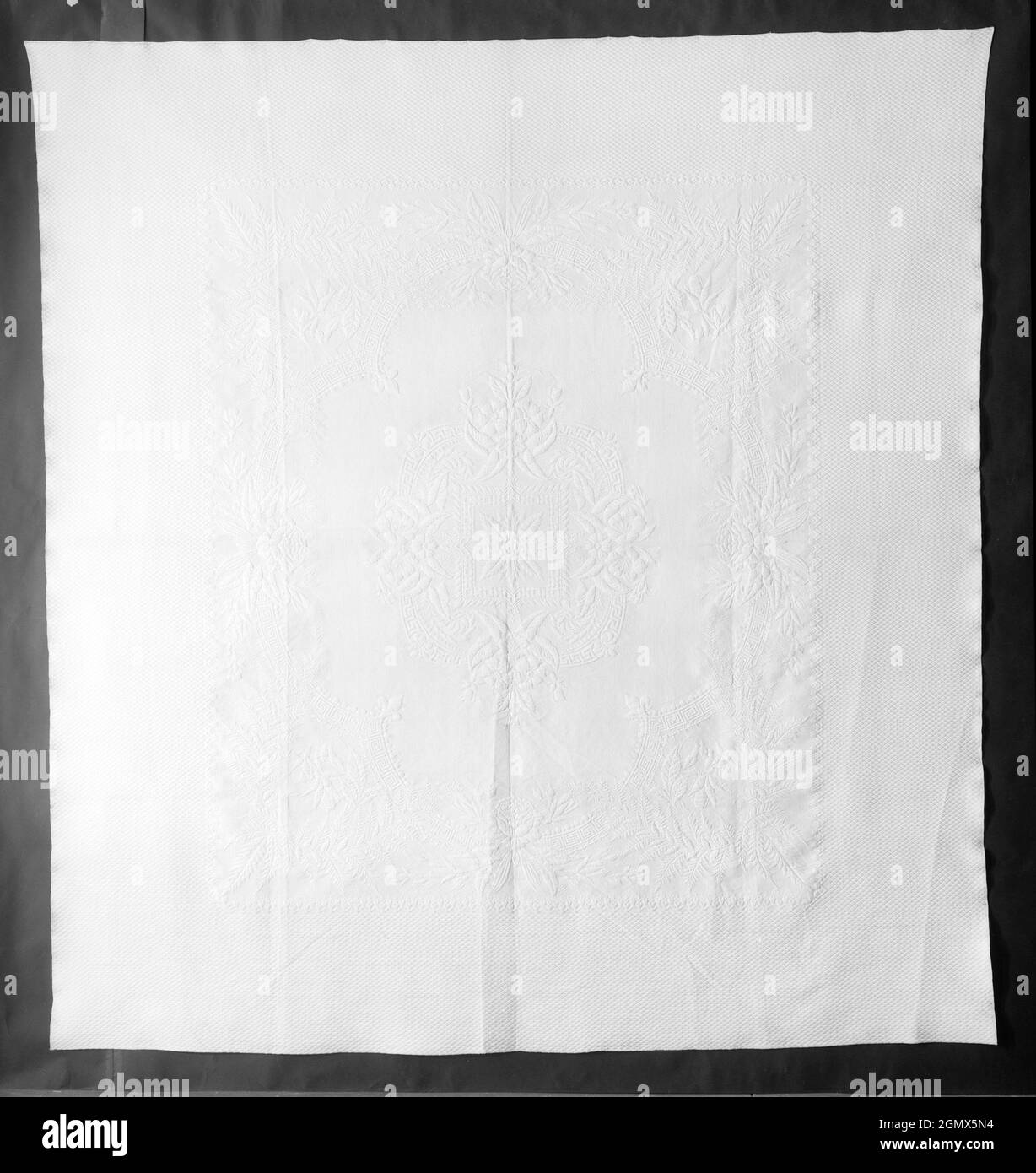 American textiles quilt Black and White Stock Photos & Images - Alamy