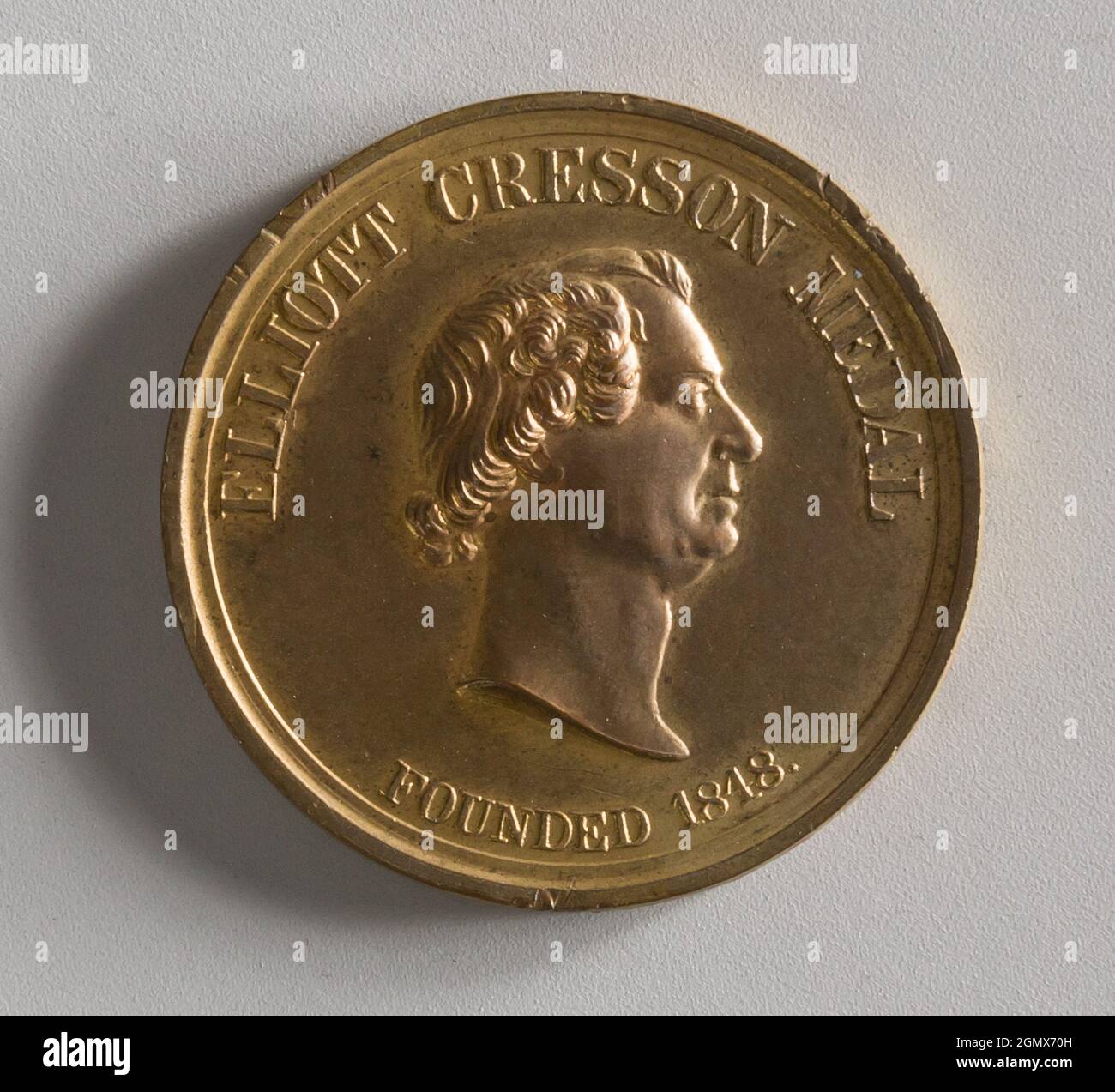 Medal dimensions hi-res stock photography and images - Alamy