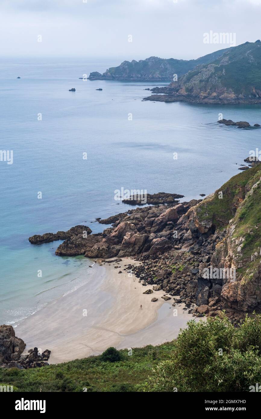 Guernsey beaches hi-res stock photography and images - Alamy