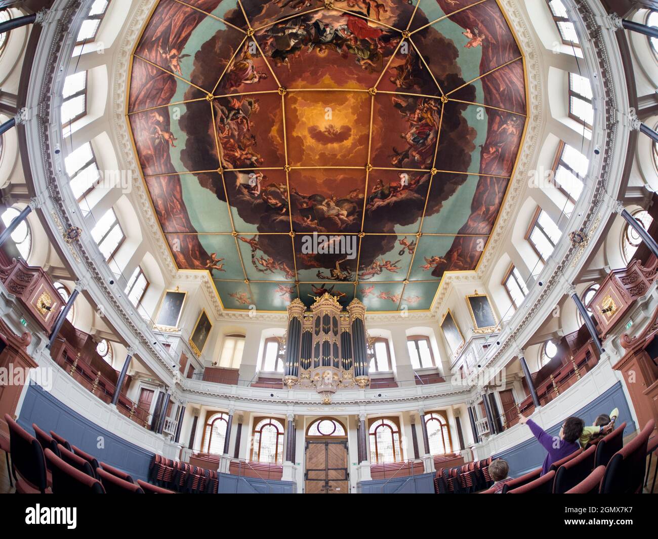 Interior of sheldonian theatre hi-res stock photography and images - Alamy