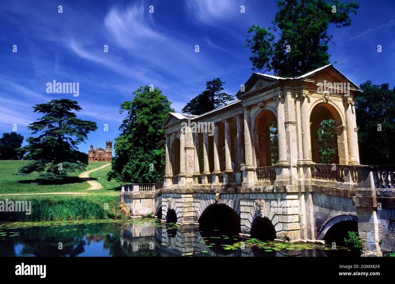 Stowe House is a beautiful country house in Stowe, Buckinghamshire ...