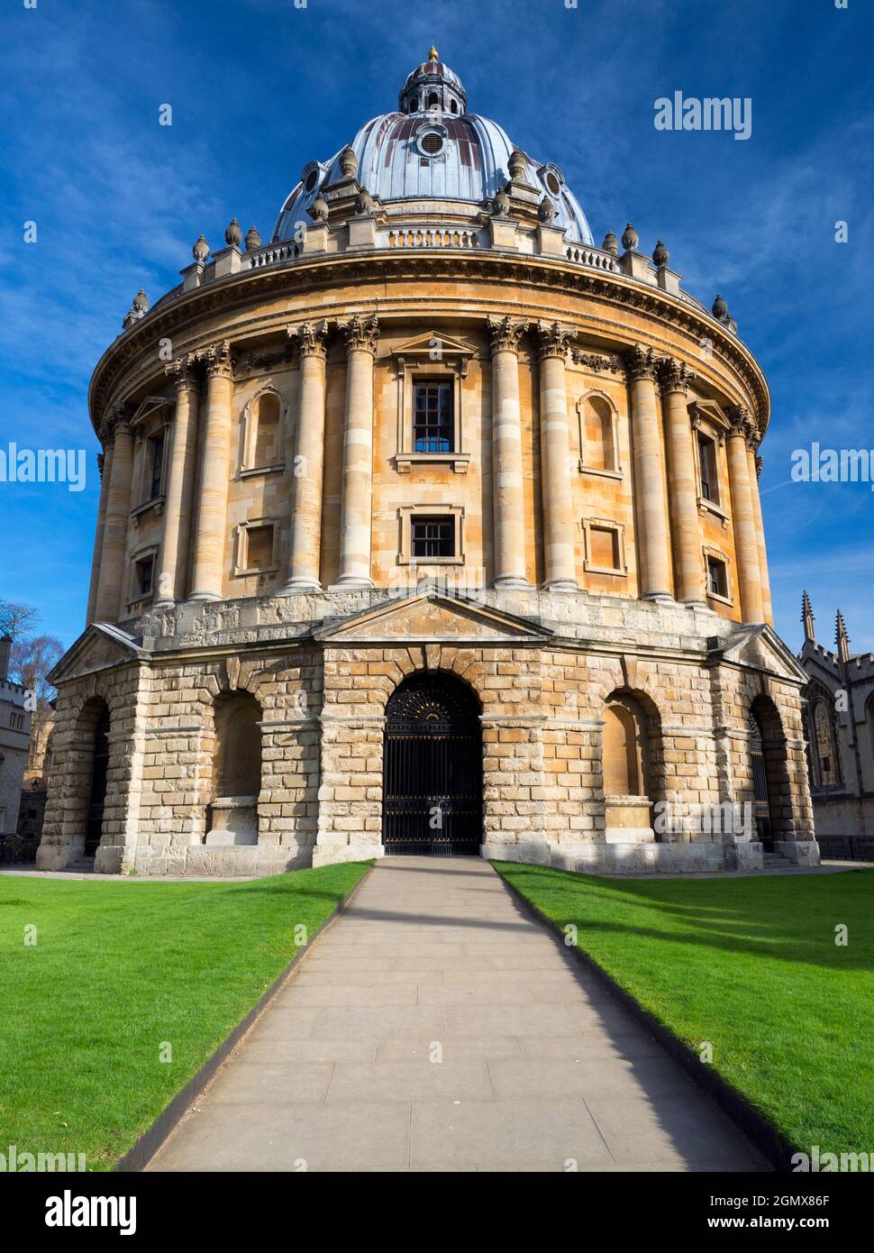 Radcliffe Square lies at the heart of historic Oxford. Centre-stage is ...