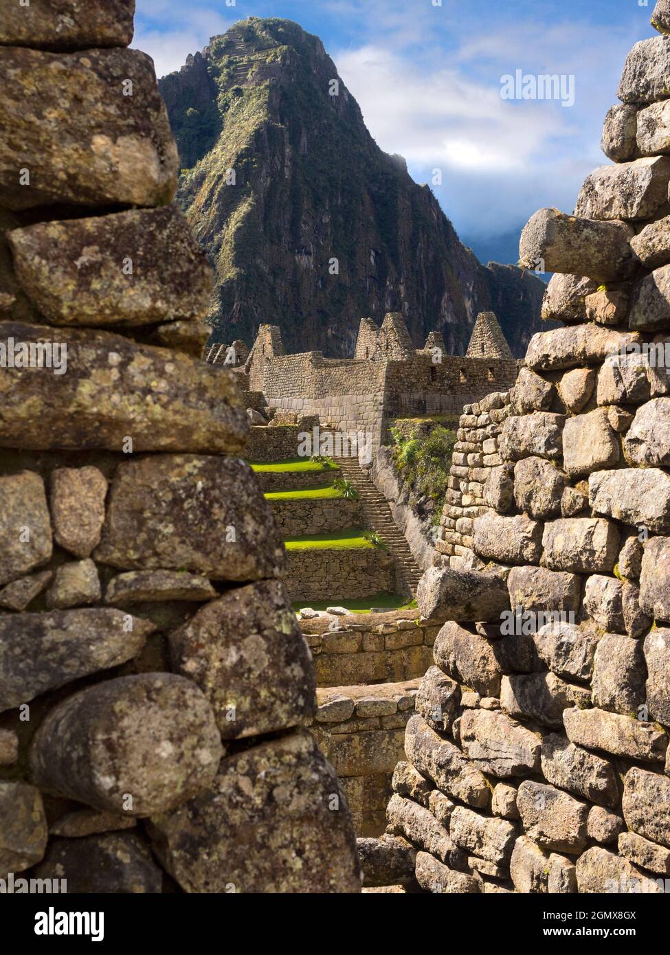 Machu piccchu incan ruins hi-res stock photography and images - Alamy
