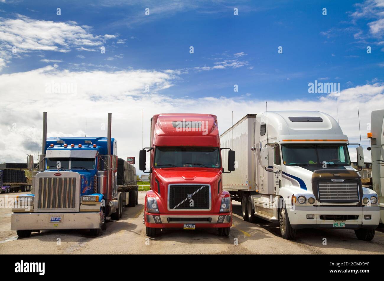 Big rigs hi-res stock photography and images - Alamy