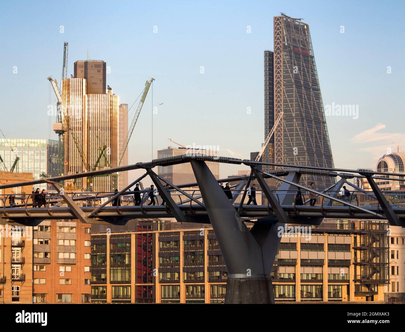 Three of London's new architectural Icons - the Millennium footbridge ...