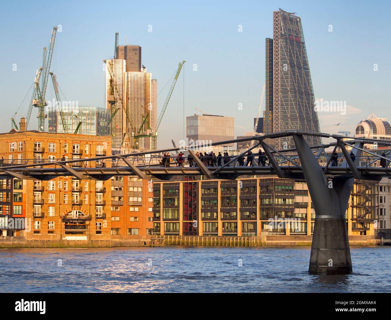 Three of London's new architectural Icons - the Millennium footbridge ...