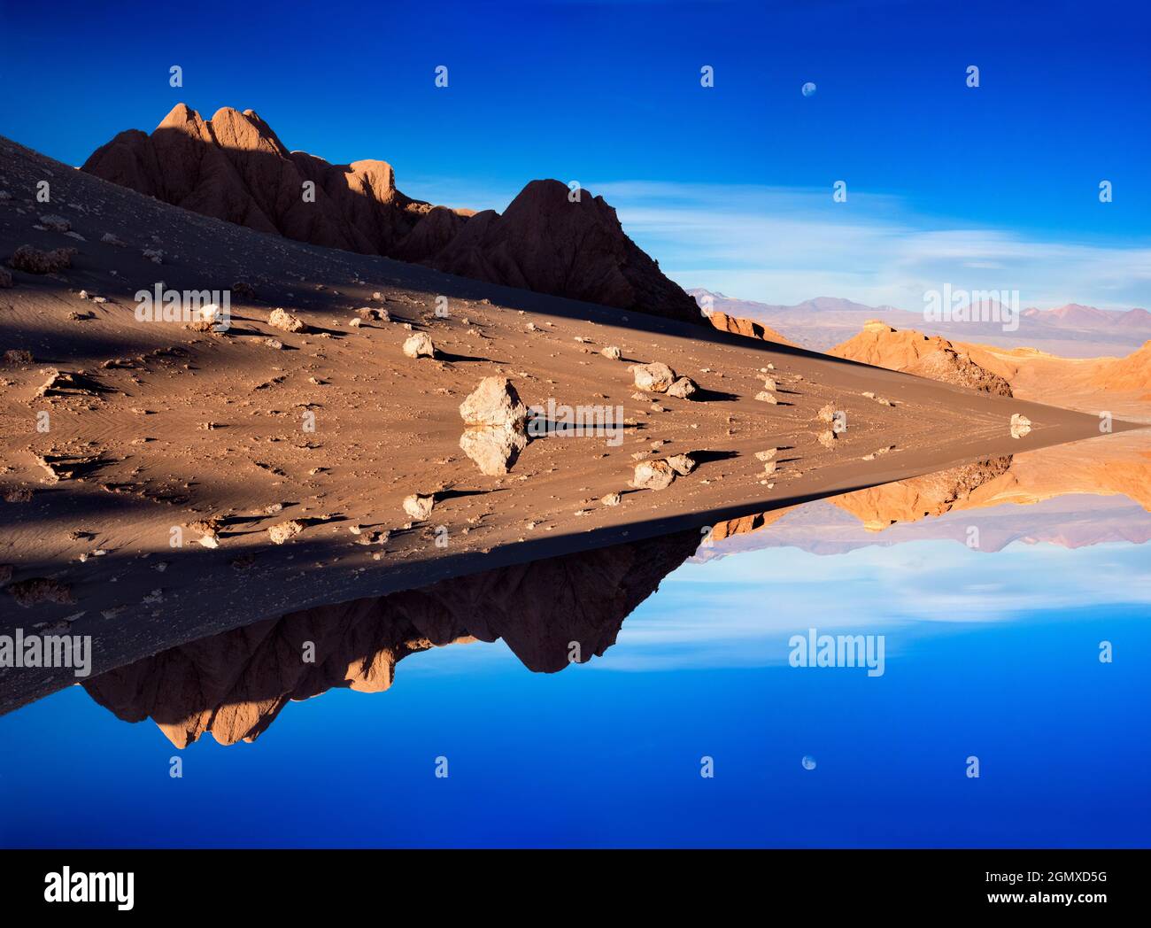Valley of the Moon, Chile - 26 May 2018 The spectacular El Valle de la Luna (Valley of the Moon ...