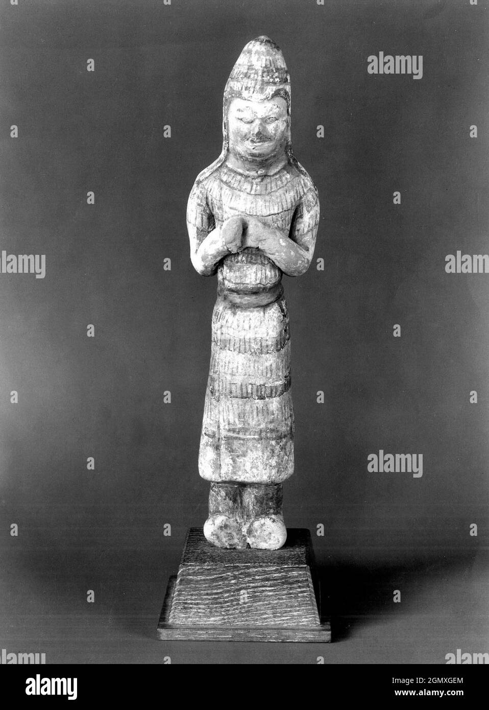 W stand hi-res stock photography and images - Alamy